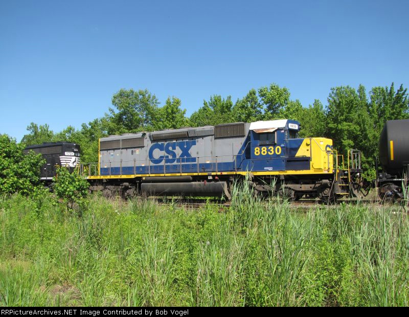 CSX 8830